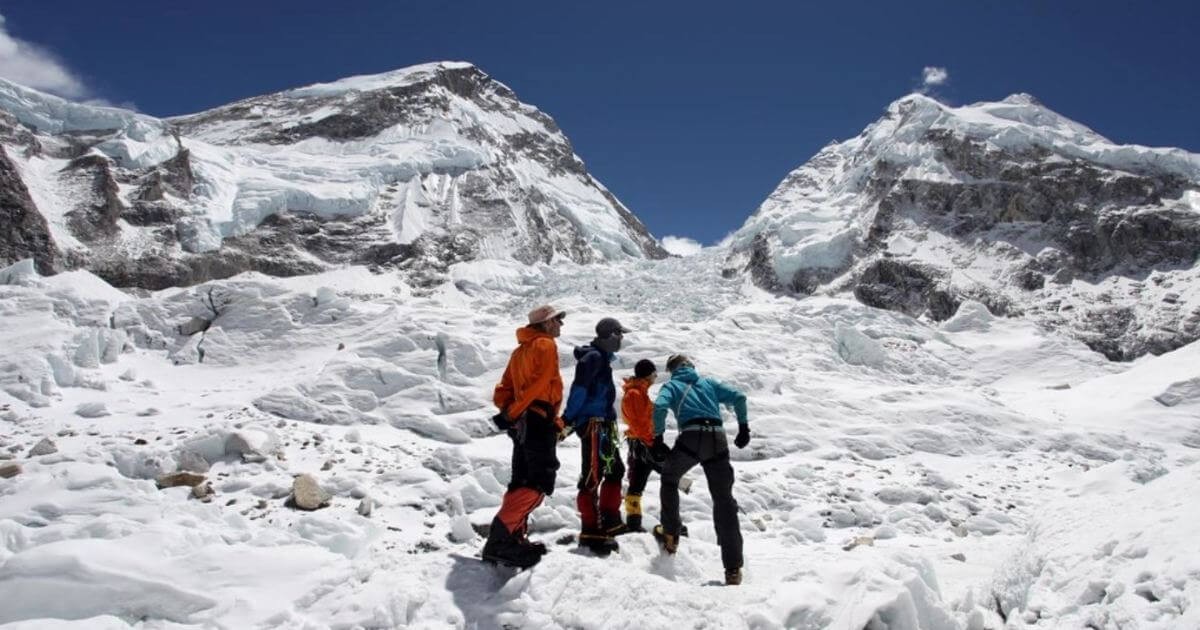 How Long Does it Take to Climb Mount Everest? - Tidy Himalaya